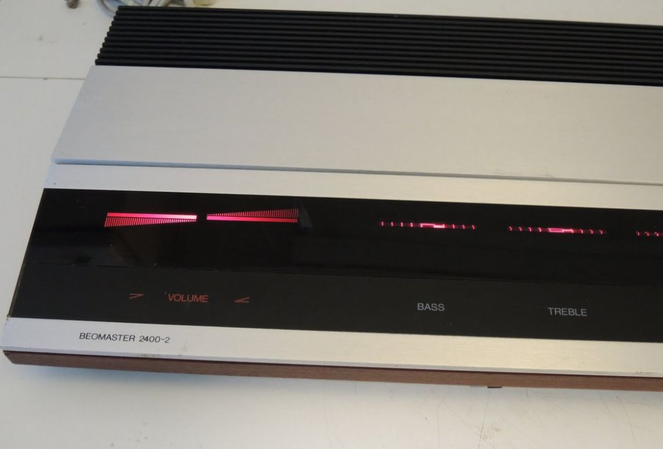 Bang Olufsen Beomaster 2400-2 type 2901 - Radioexperto.com